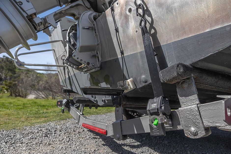 Retractable Boat Transom Tie-Down Straps (2" x 43' 2-Pack) - Rhino USA