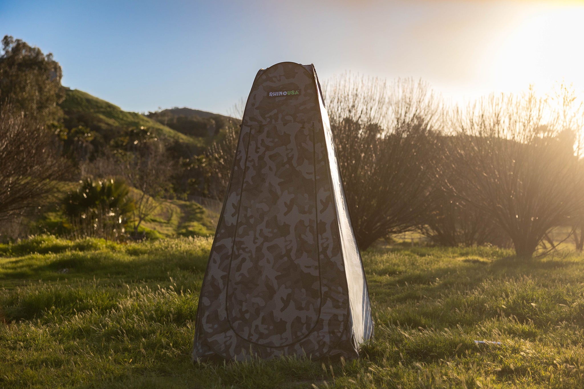 Outdoor Pop-Up Privacy Tent – Rhino USA